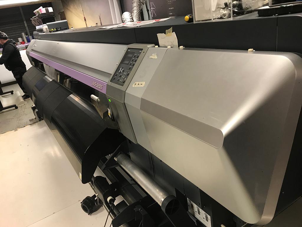 Used Mimaki JV5-320 Solvent Printer